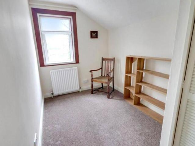 3 bedroom terraced house for sale in Wykeham Road, Reading, RG6