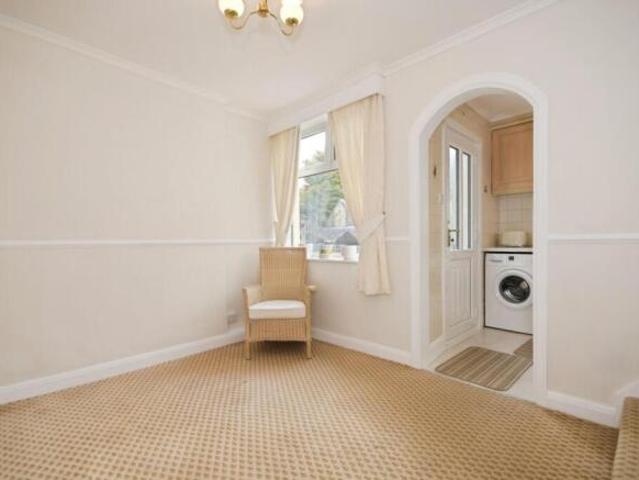 3 bedroom terraced house for sale in Towngate Road, Worrall, S35