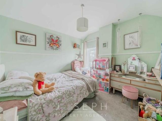 3 bedroom terraced house for sale in Tomline Road, Ipswich, IP3