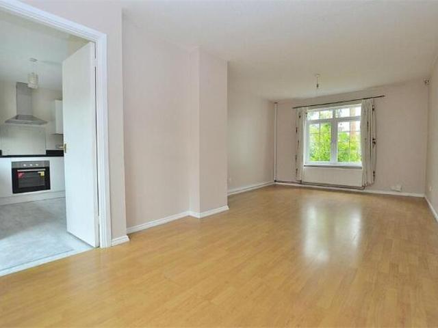 3 bedroom terraced house for sale in Teesdale, Southfields, Northampton, NN3