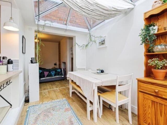 3 bedroom terraced house for sale in Tennyson Street, LINCOLN, LN1