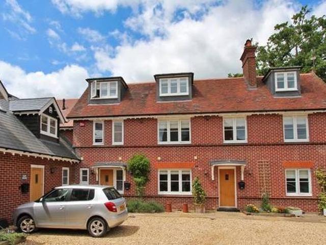 3 bedroom terraced house for sale in The Mews 17 Brookley Road Brockenhurst Hampshire SO42