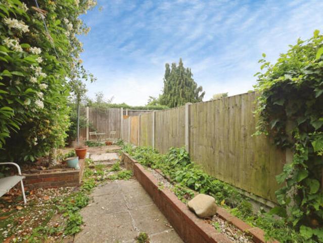 3 bedroom terraced house for sale in The Grove, Southend on sea, SS2