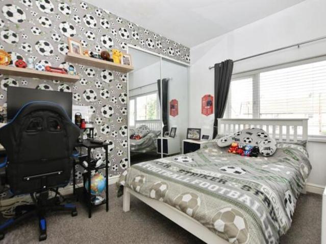 3 bedroom terraced house for sale in The Paddock, Hull, HU4
