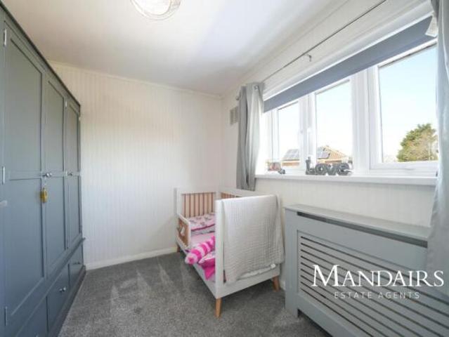 3 bedroom terraced house for sale in Thistle Drive, Stanground, Peterborough, PE2