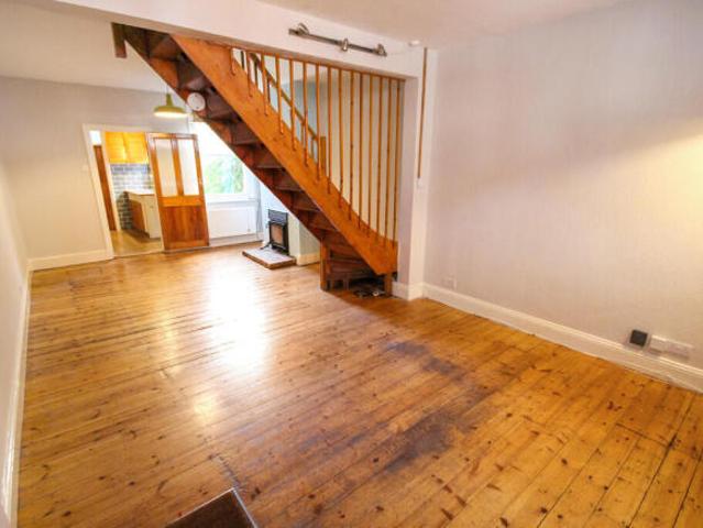 3 bedroom terraced house for sale in Thoday Street, CB1