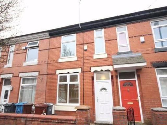 3 bedroom terraced house for sale in Thornton Road Manchester M14