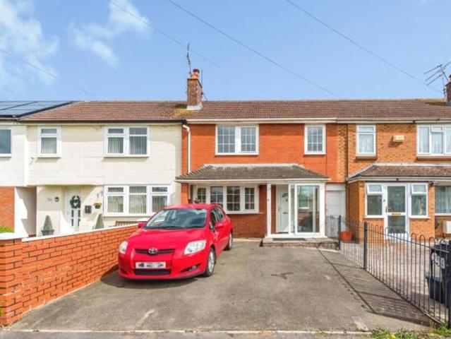3 bedroom terraced house for sale in Thornbridge Avenue, Swindon, Wiltshire, SN3