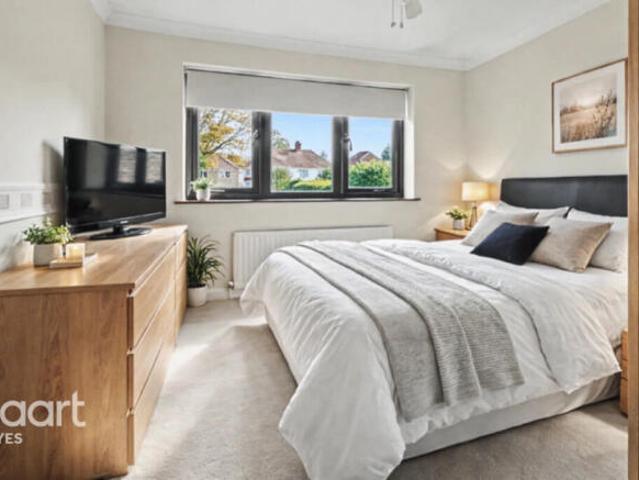 3 bedroom terraced house for sale in Titmus Close, Uxbridge, UB8