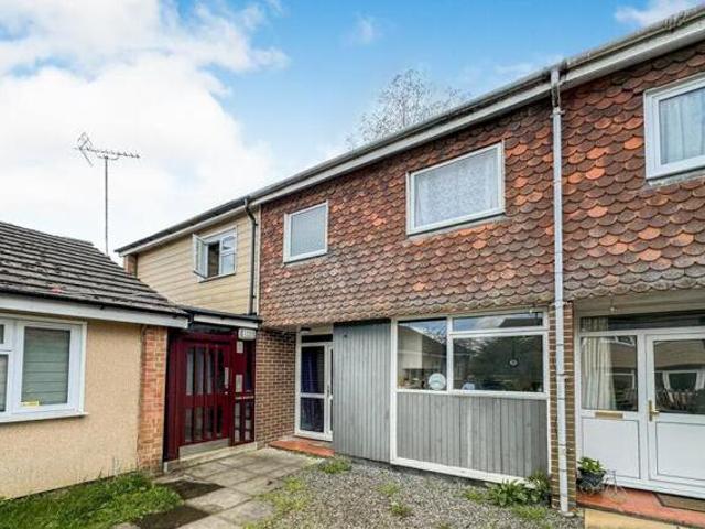 3 Bedroom Terraced House For Sale In Tilehurst, Reading