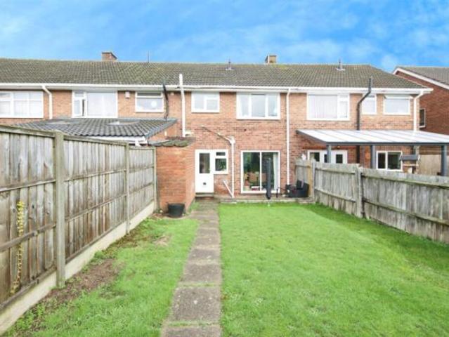 3 bedroom terraced house for sale in Tilewood Avenue, Coventry, CV5