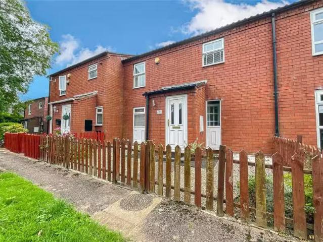 3 bedroom terraced house for sale in Trefoil, Tamworth, Staffo.