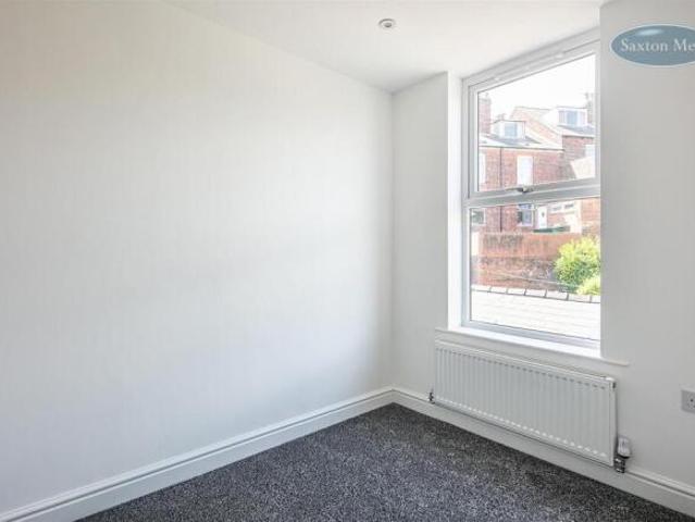 3 bedroom terraced house for sale in Tullibardine Road, Ecclesall, Sheffield, S11