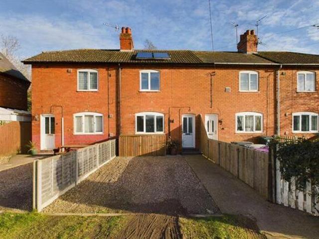 3 Bedroom Terraced House For Sale In Tumby