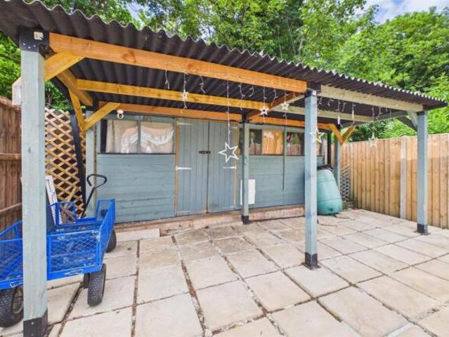 3 bedroom terraced house for sale in Tusting Close, Norwich, NR7