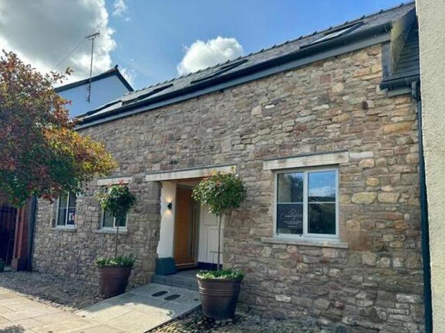 3 Bedroom Terraced House For Sale In Usk