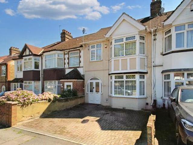 3 Bedroom Terraced House For Sale In Uxbridge