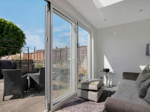 3 bedroom terraced house for sale in Ventnor Road, St. George, BS5