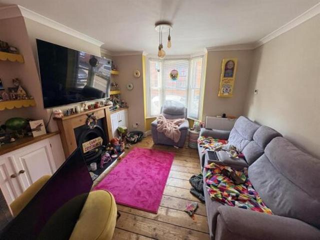 3 bedroom terraced house for sale in Vernon Terrace, Northampton, NN1