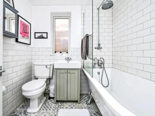 3 bedroom terraced house for sale in Victoria Road, Aigburth, Liverpool, Merseyside, L17