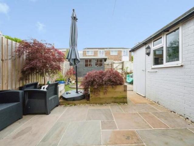 3 bedroom terraced house for sale in Viking Close, Southampton, SO16