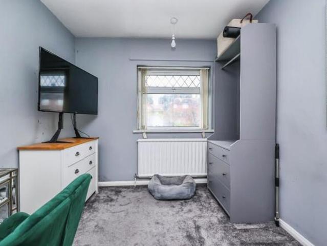 3 bedroom terraced house for sale in Yatesbury Crescent, Nottingham, NG8