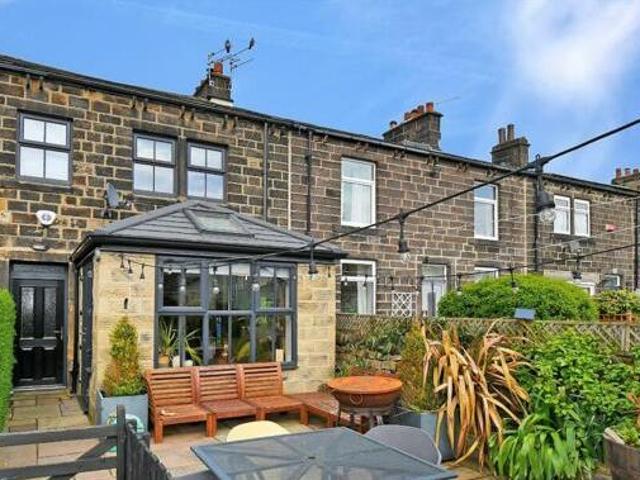 3 Bedroom Terraced House For Sale In Yeadon, Leeds