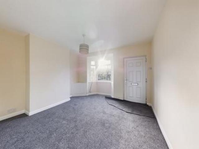 3 bedroom Terraced House To Let