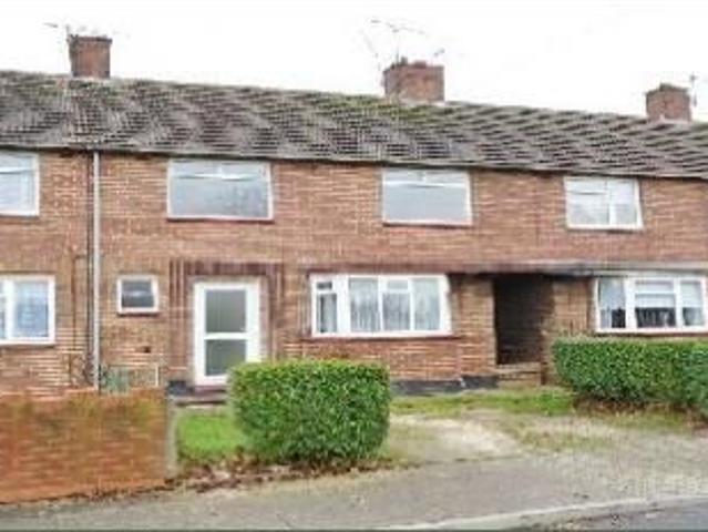 3 bedroom Terraced House To Let