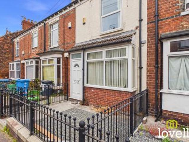 3 bedroom Terraced House To Let
