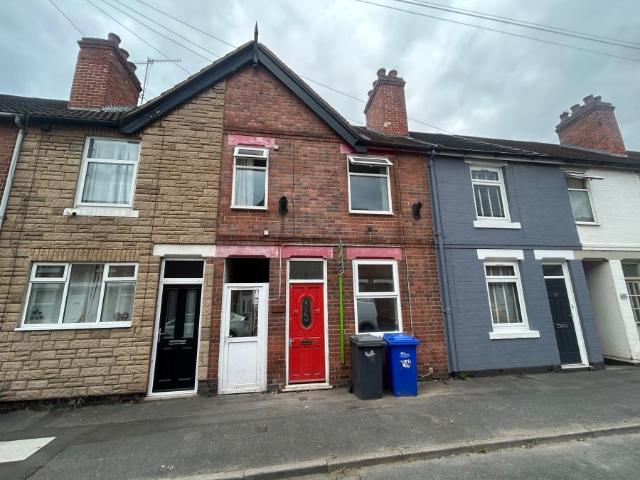 3 bedroom Terraced House To Let