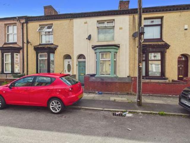 3 bedroom Terraced House To Let