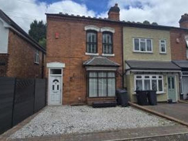 3 bedroom Terraced House To Let