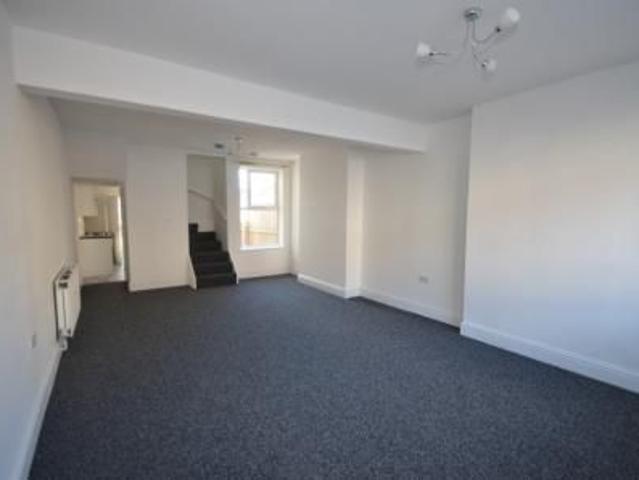 3 bedroom Terraced House To Let