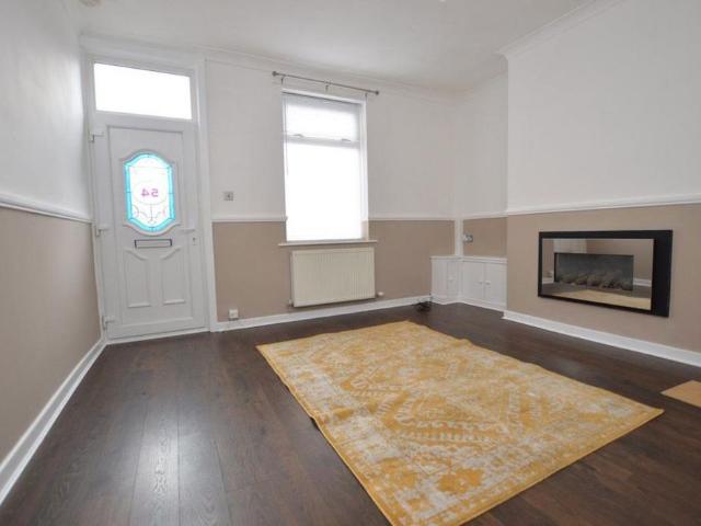 3 bedroom terraced house to rent