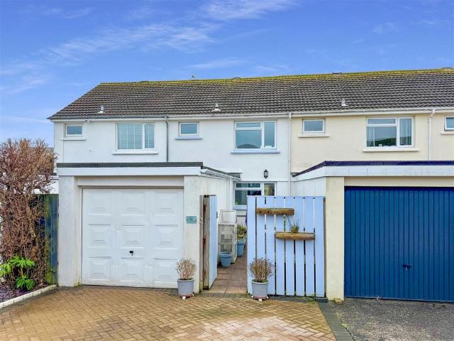 3 bedroom terraced house to rent