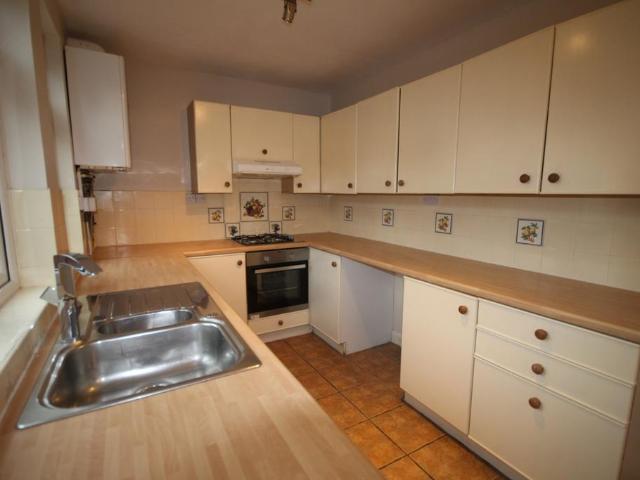 3 bedroom terraced house to rent