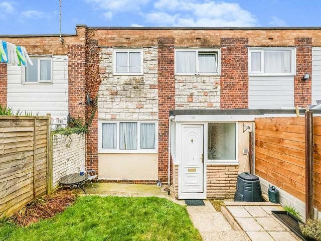 3 bedroom terraced house to rent