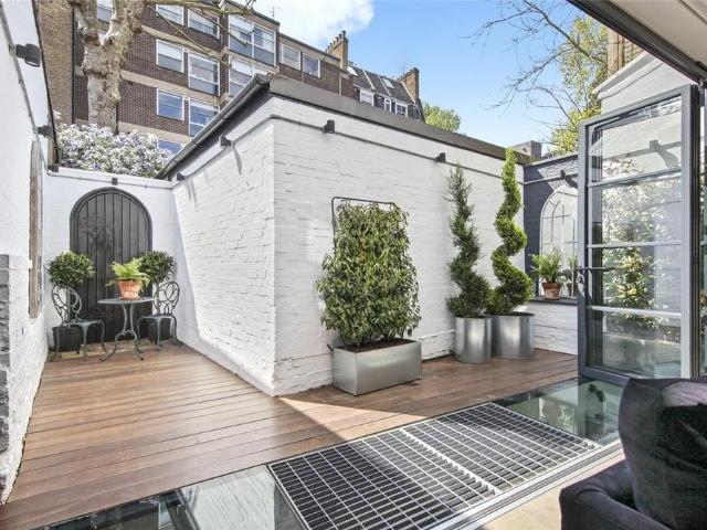 3 bedroom terraced house to rent