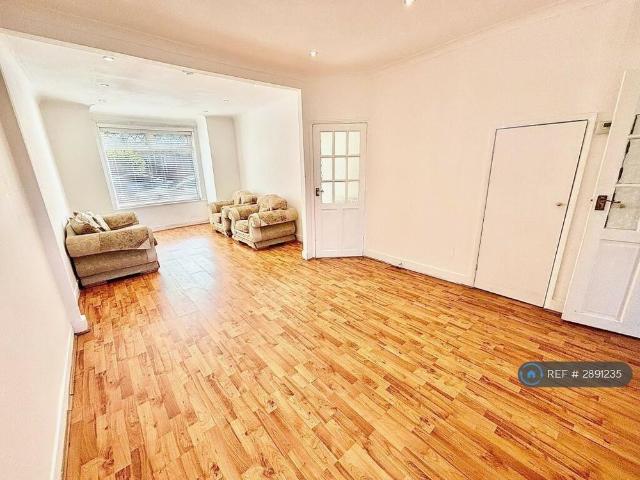 3 bedroom terraced house to rent