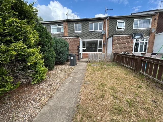 3 bedroom terraced house to rent