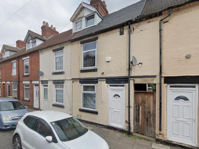 3 bedroom terraced house to rent