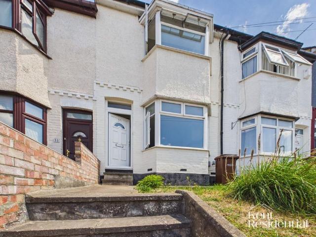 3 bedroom terraced house to rent