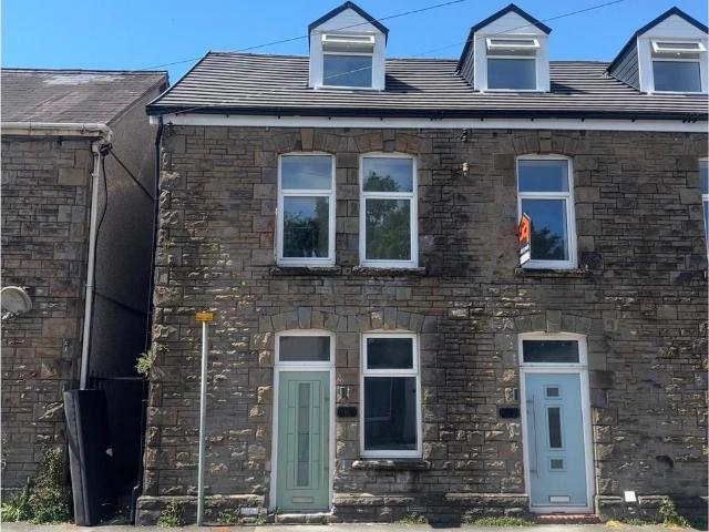3 bedroom terraced house to rent
