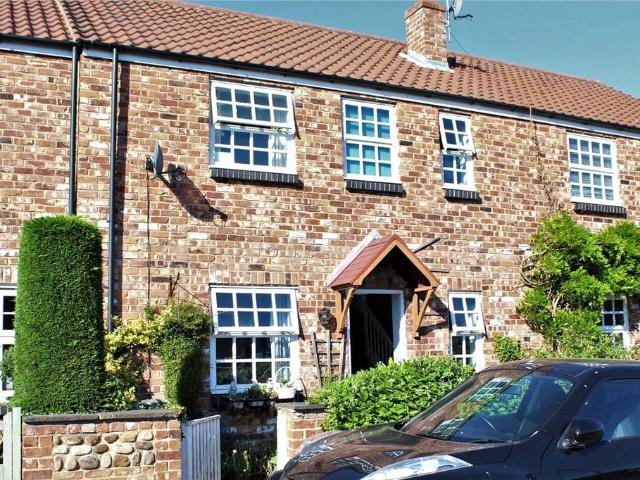 3 bedroom terraced house to rent