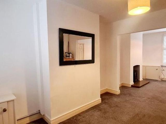 3 bedroom terraced house to rent