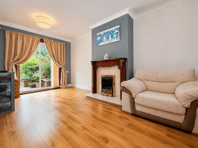 3 bedroom terraced house to rent