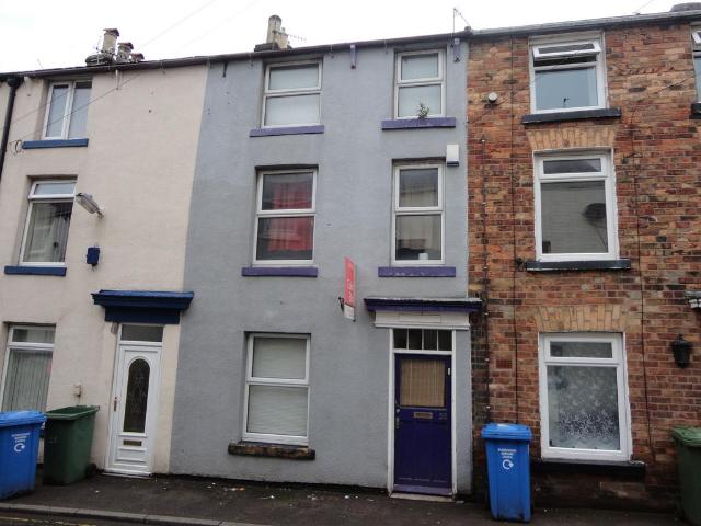 3 bedroom terraced house to rent