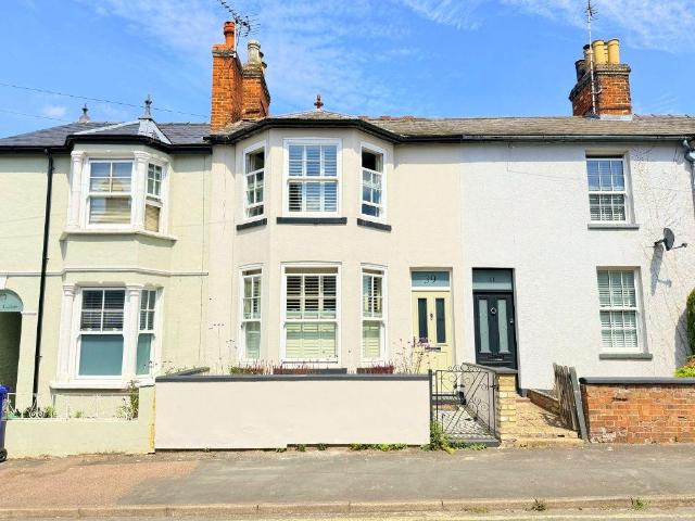 3 bedroom terraced house to rent