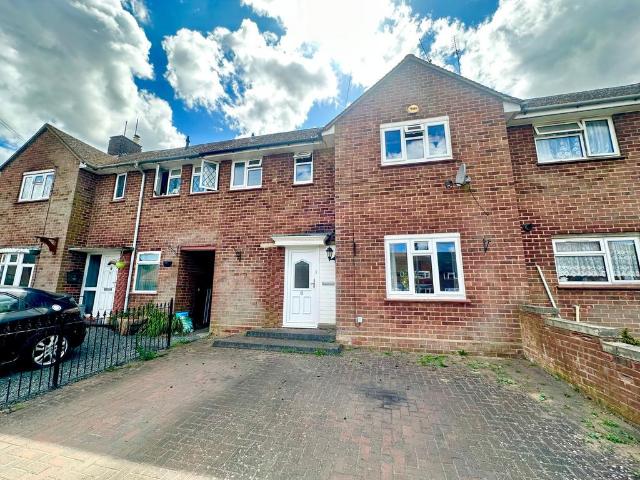 3 bedroom terraced house to rent